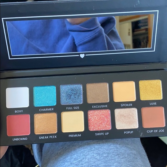 boxy charm | Makeup | Boxy Charm Eyeshadow Palette | Poshmark